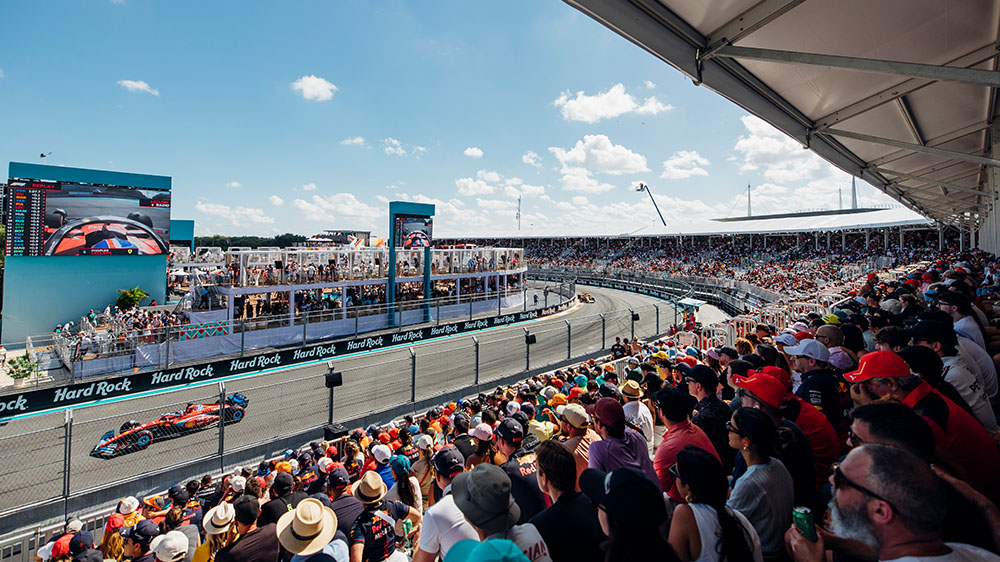 Beach Grandstands - F1 Miami Grand Prix
